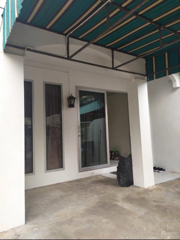 Townhouse for sale, Ratchadaphisek 24, 400 meters walk to Bang Krasor ...