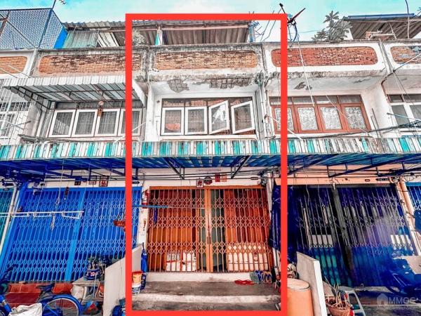 For sale: 2 and a half storey commercial building, Soi Wanawan 1 ...